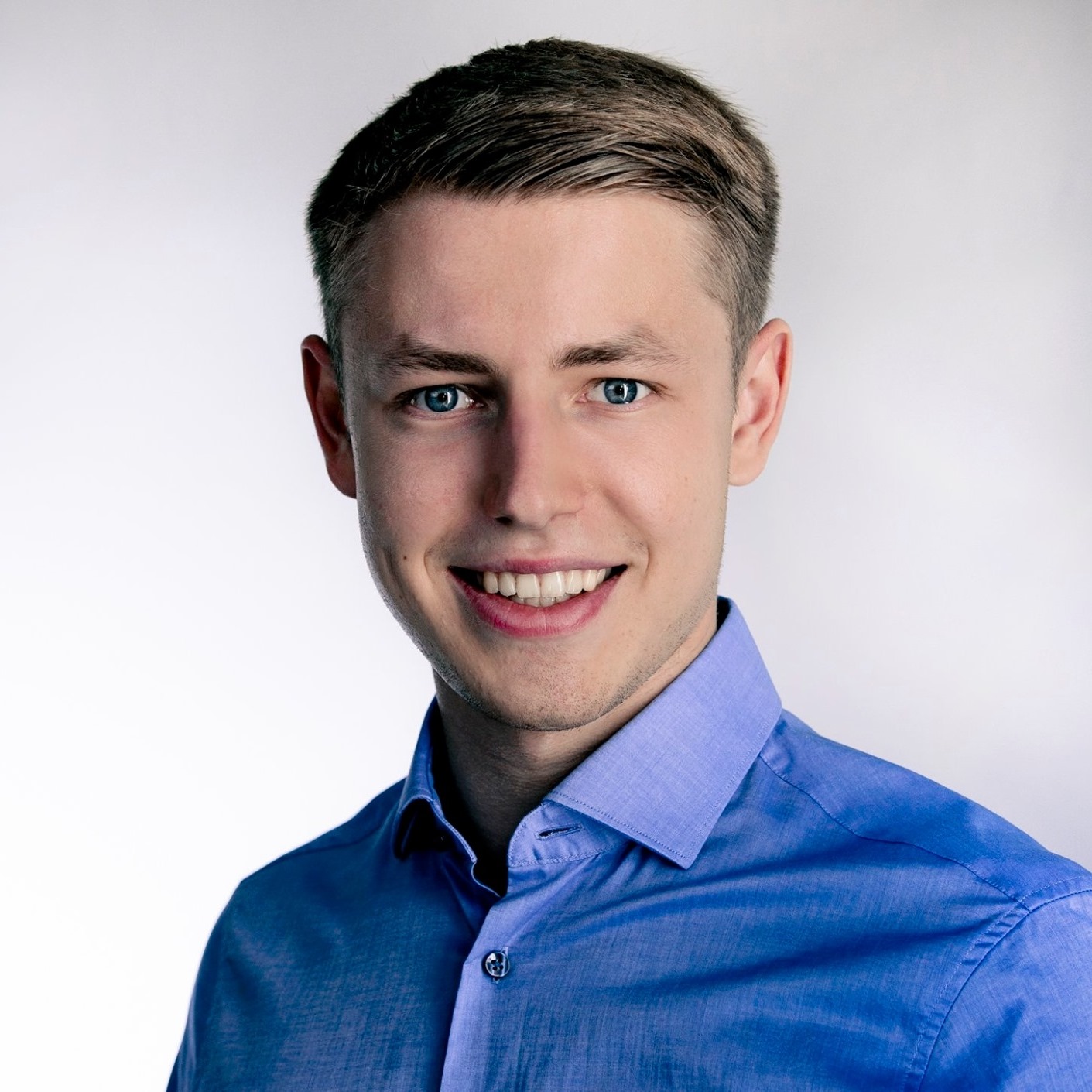 Nicolas Sender, Autor auf KMU Marketing